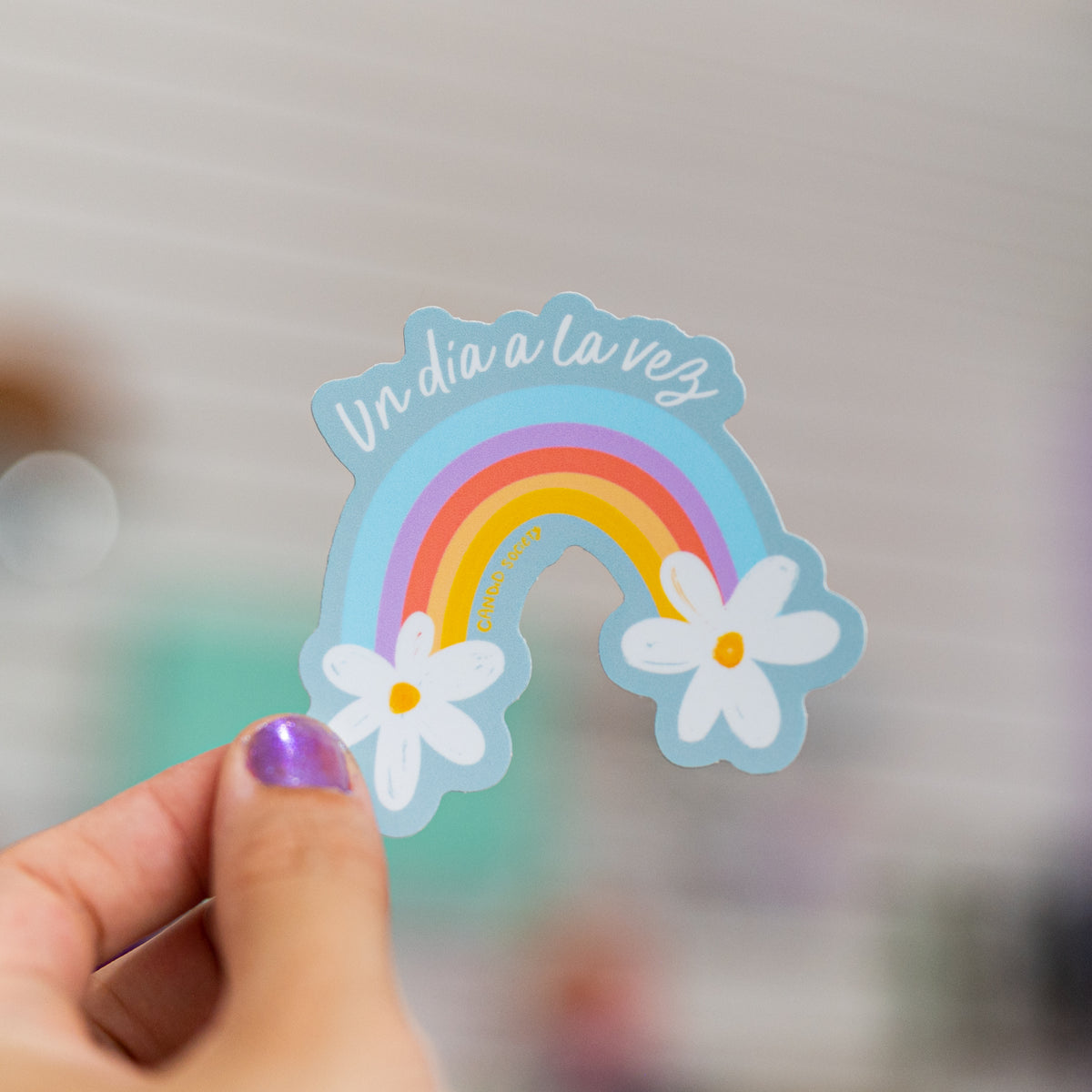 105 - Un día a la vez [Rainbow] - Premium Sticker | Candid Society
